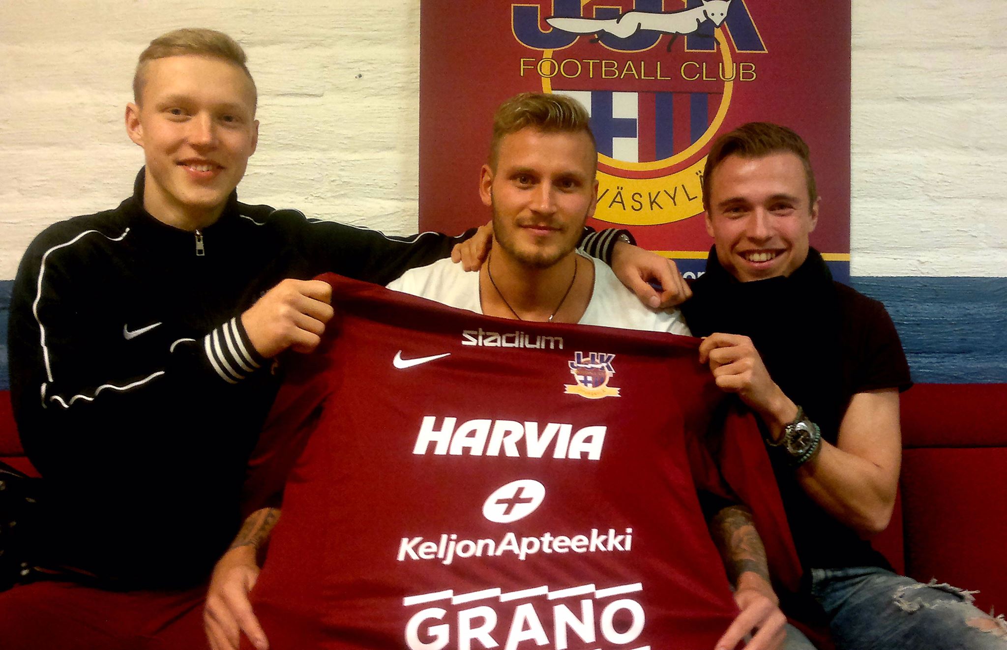 JJK Jyväskylä - Kolme kovaa pelaajasopimusta – myös valmennusryhmä koossa